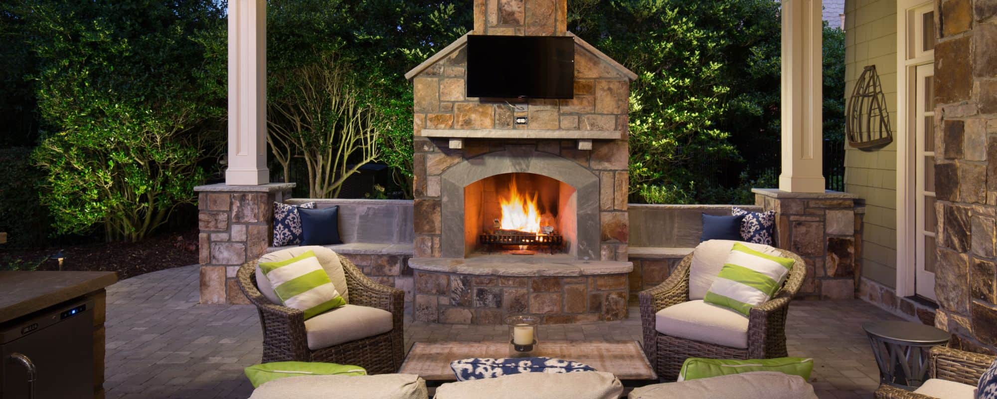 Atlanta, GA Outdoor Fireplaces & Fire Pits – Custom Fire Feature Design ...
